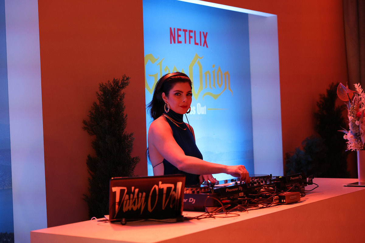 Inside Netflix Glass Onion Experience Event In Los Angeles - Netflix Tudum