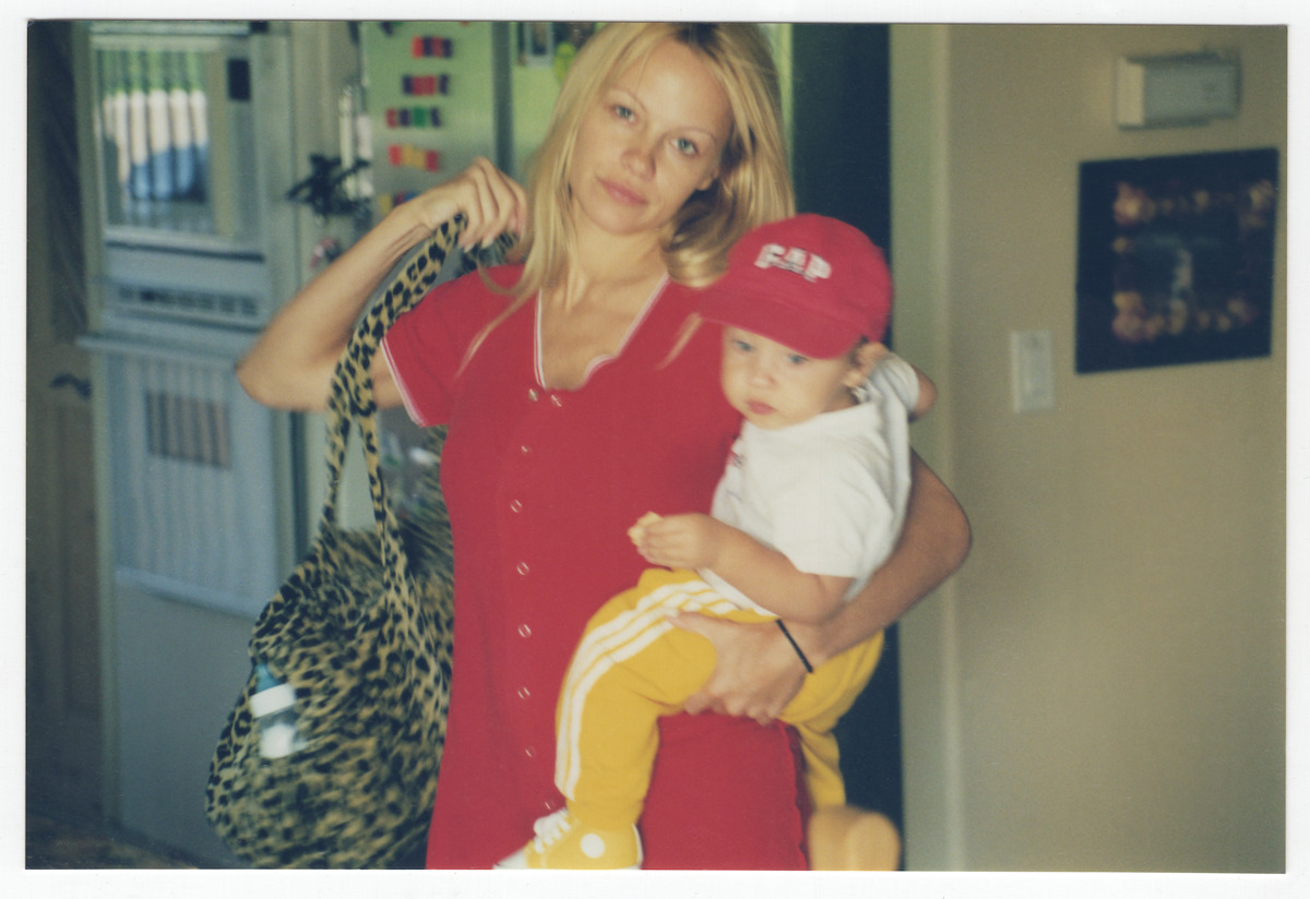 Where Is Pamela Anderson Now? The '90s Icon Tells Her Story - Netflix Tudum