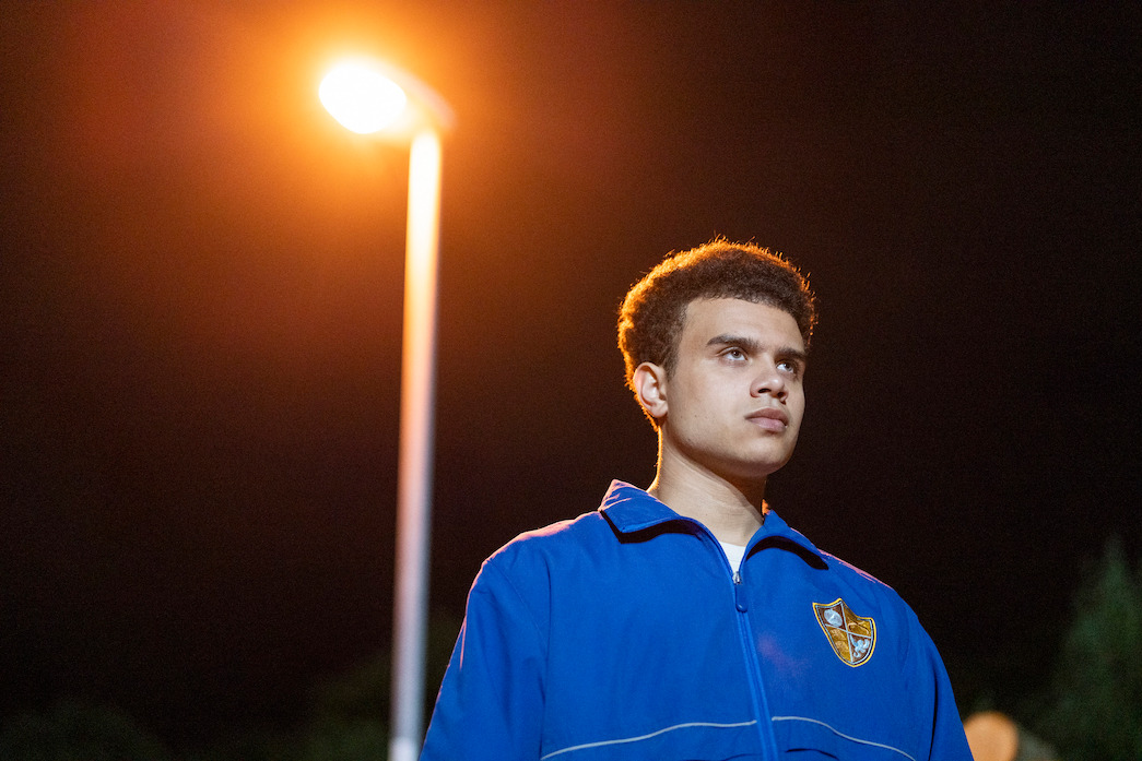 The Strays: Meet the Cast of the Tense Psychological Thriller - Netflix ...