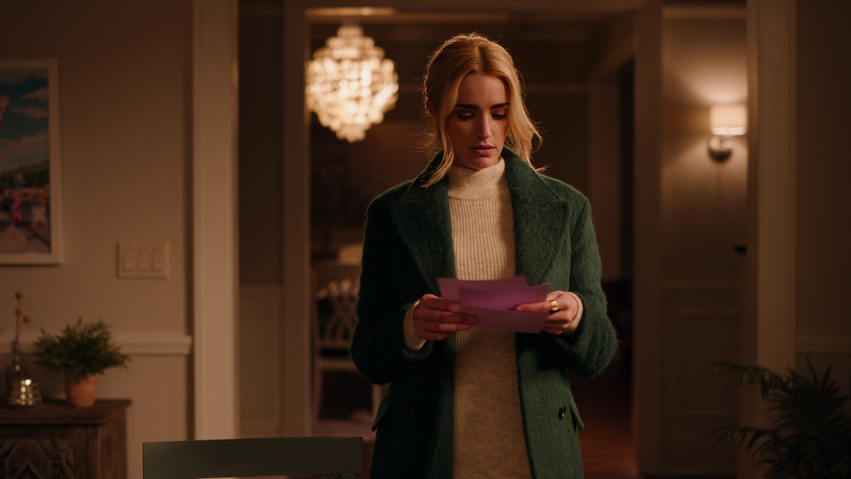 See all of Georgia’s Coats and blazers on ‘Ginny & Georgia’ - Netflix Tudum