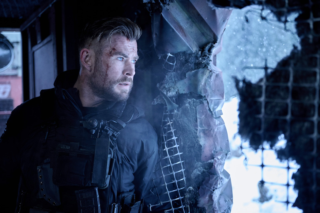 Extraction 2 Trailer: Check Out the Cast of the New Chris Hemsworth ...