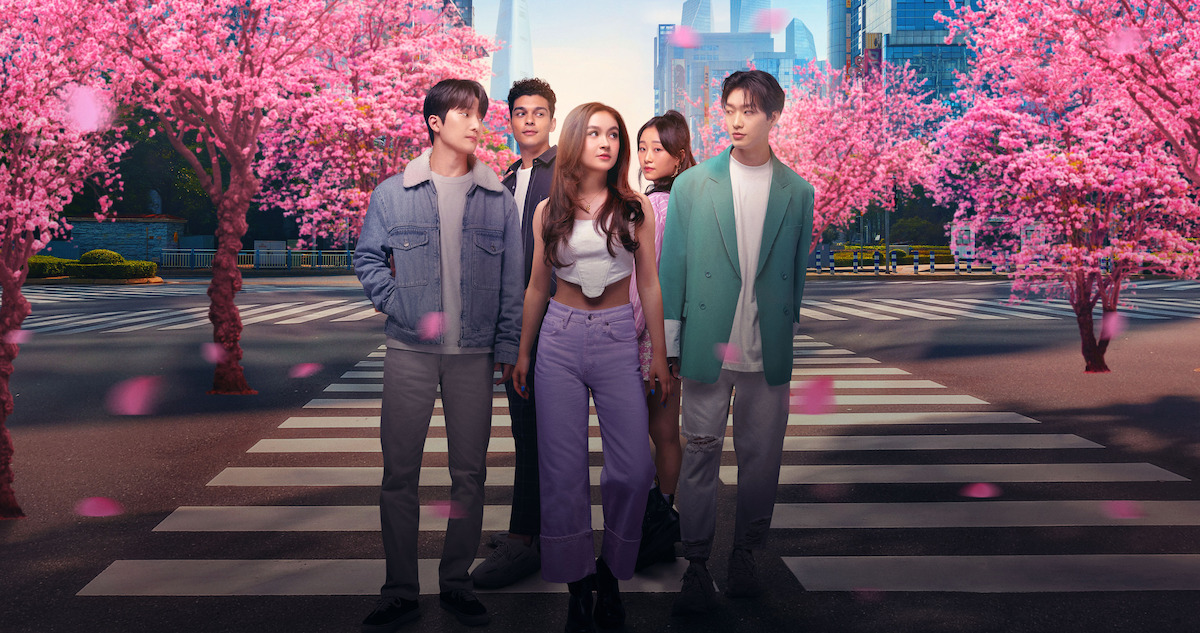 XO, Kitty Cast, News, Videos and more