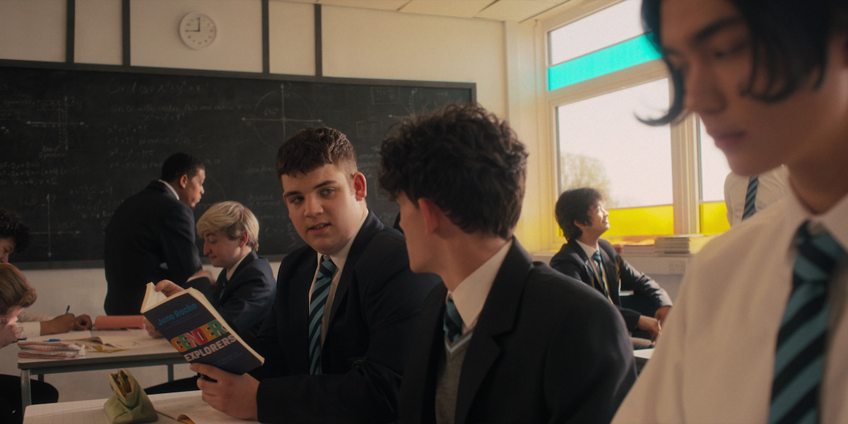 Every Book Isaac Reads in ‘Heartstopper’ - Netflix Tudum