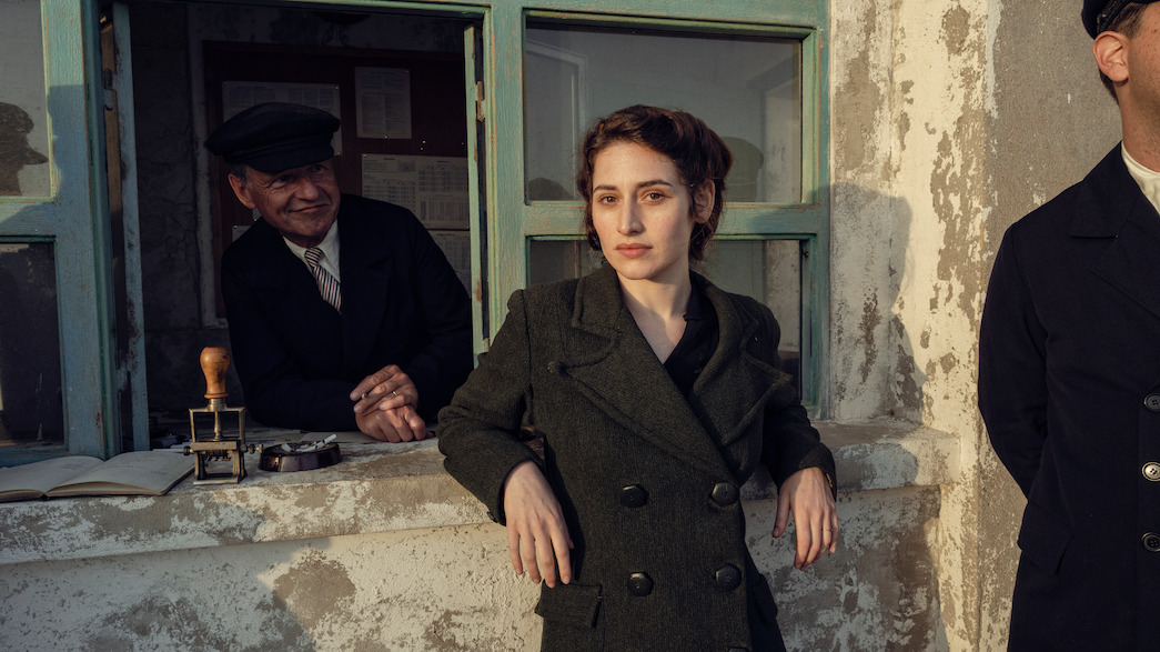 Is Transatlantic Based On A True Story? The Real Cast Explained ...