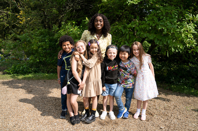 Matilda the Musical BTS Photos - Netflix Tudum