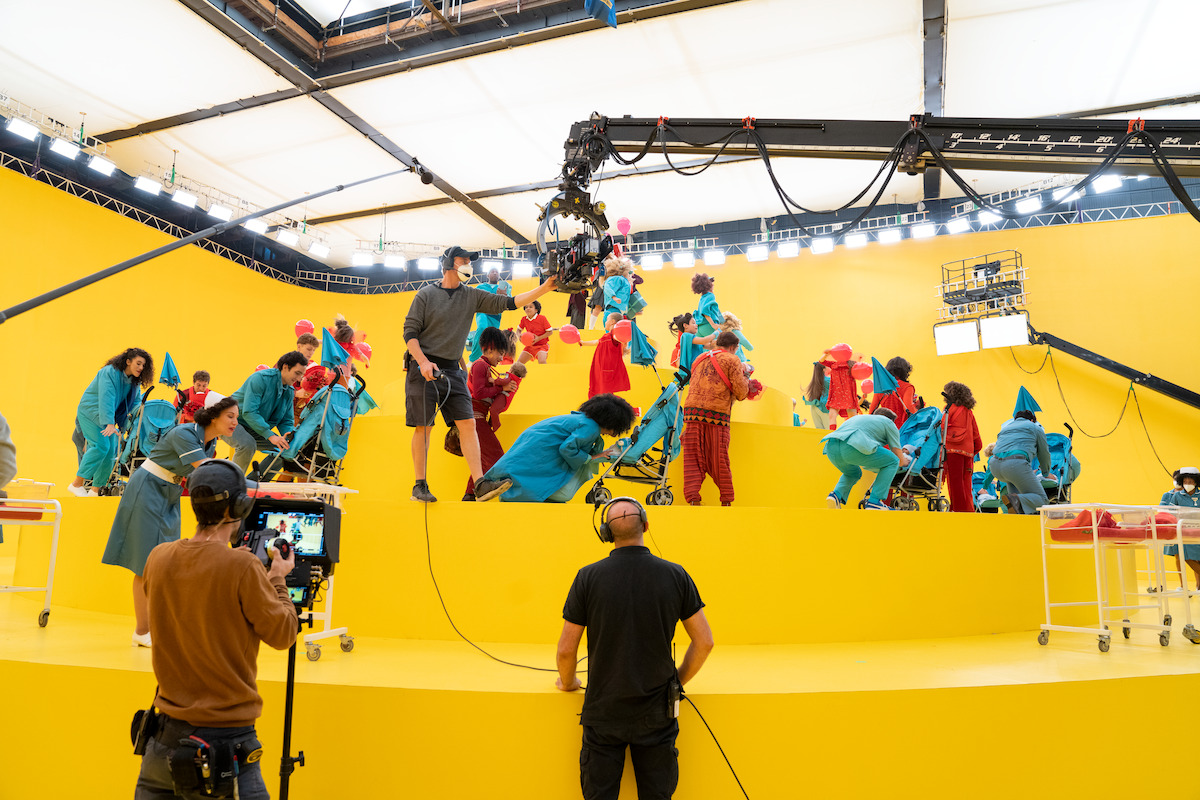 Matilda the Musical BTS Photos - Netflix Tudum