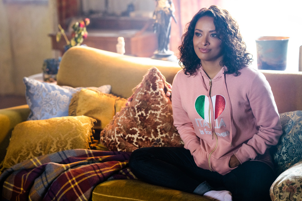 ‘Love in the Villa’ Cast and Instagrams - Netflix Tudum