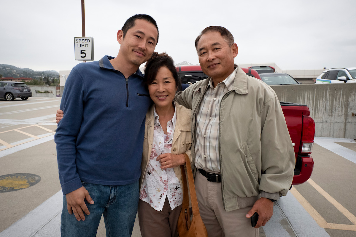 See Behind the Scene Photos of 'BEEF' - Netflix Tudum