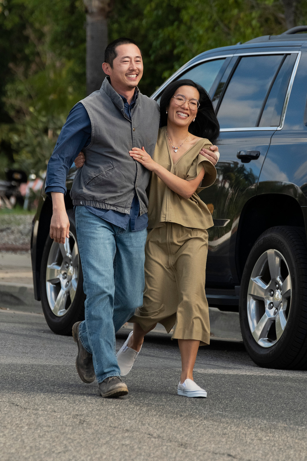 See Behind the Scene Photos of 'BEEF' - Netflix Tudum