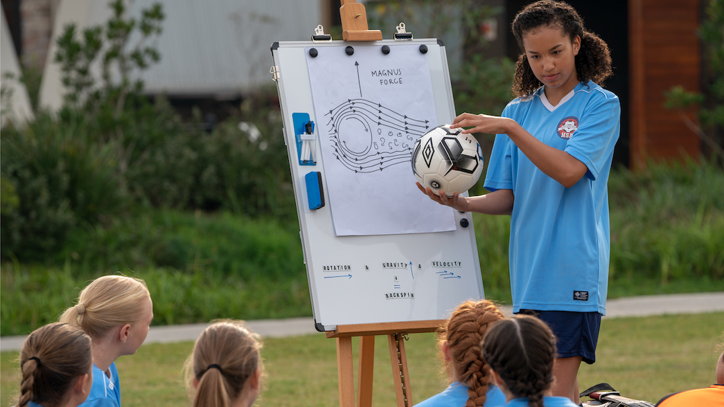 12 Best Soccer Movies Worth Their Weight in Goals - Netflix Tudum