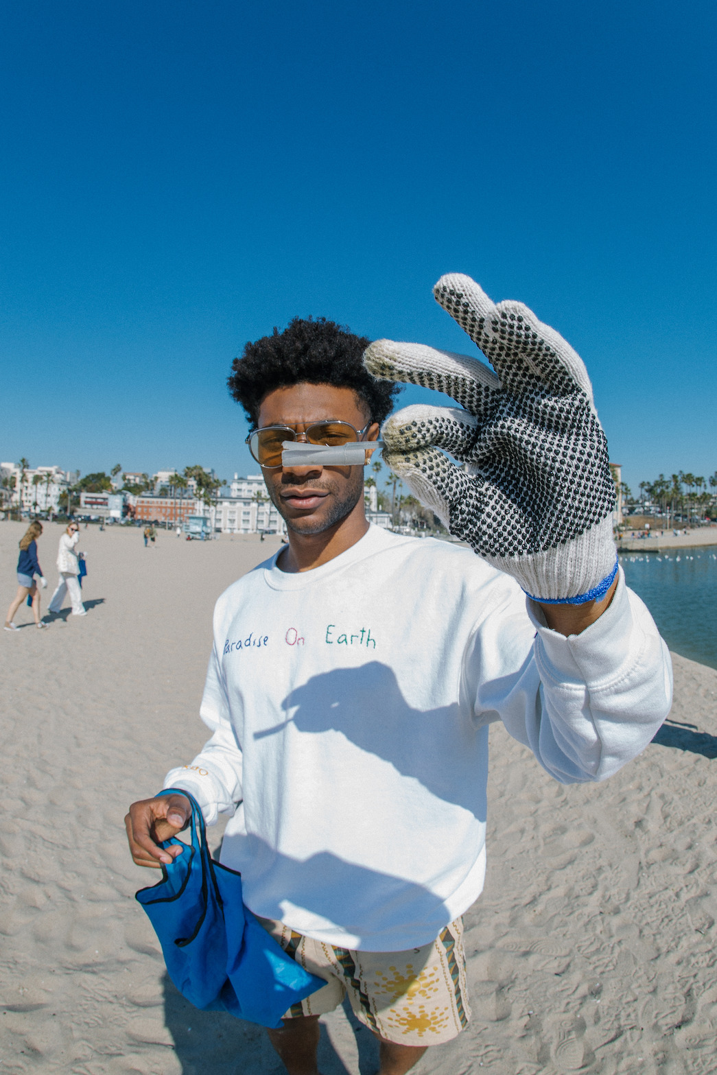 The Outer Banks Cast Cleaned Up Santa Monica’s Coastline After ...