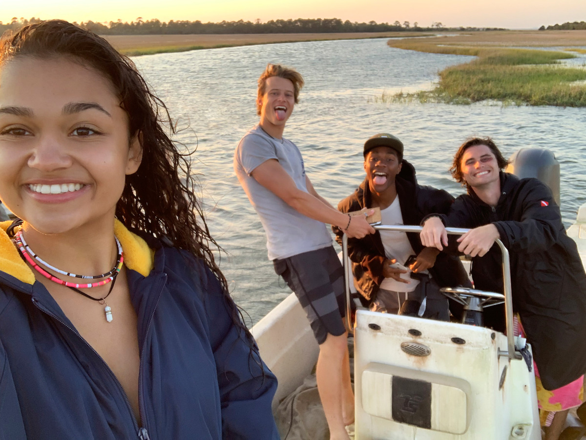 ‘Outer Banks’ Behind the Scenes Cast Photo Gallery - Netflix Tudum