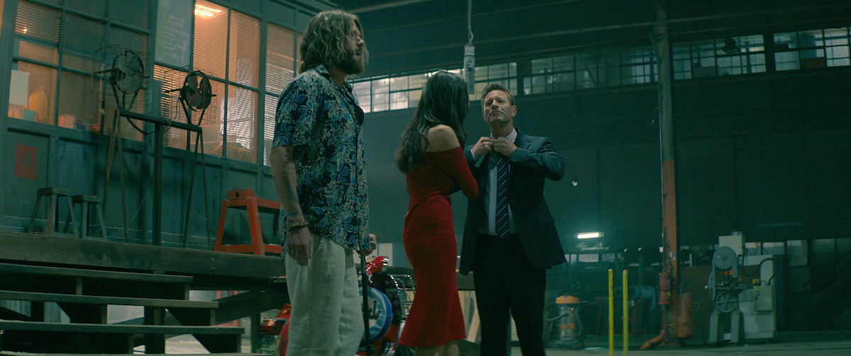 The Bricklayer Movie: Cast, Book, and Plot - Netflix Tudum