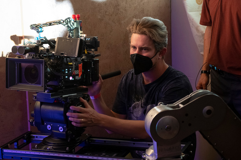 See Behind the Scene Photos of 'BEEF' - Netflix Tudum