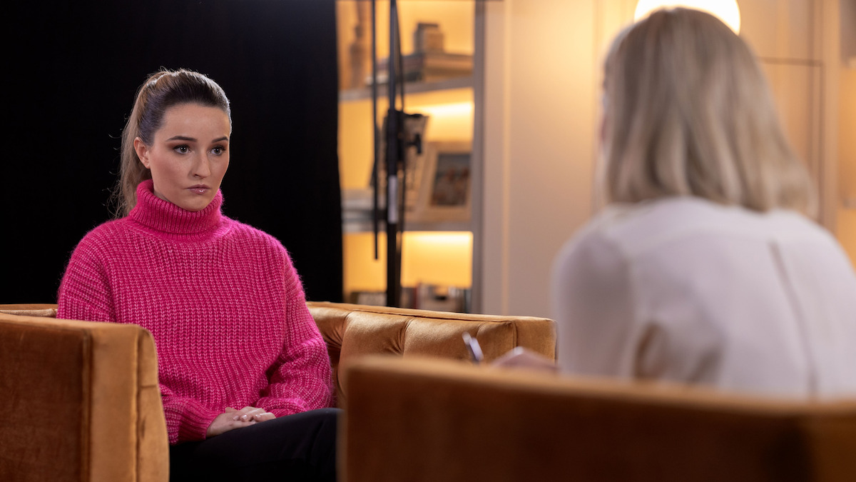 Is Apple Cider Vinegar a True Story? Creator Explains Belle Gibson ...