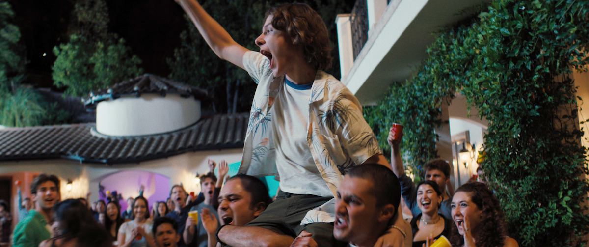 Incoming Movie: Cast, Release Date, Trailer and Plot of Dave and John ...