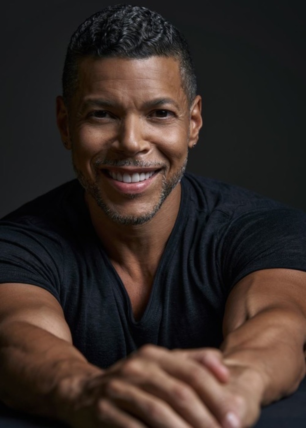 ‘Mother of the Bride’ Cast: Brooke Shields, Benjamin Bratt, Miranda ...