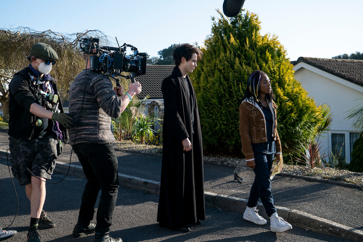 How Tom Sturridge Perfected His Dream Hair in “The Sandman” - Netflix Tudum