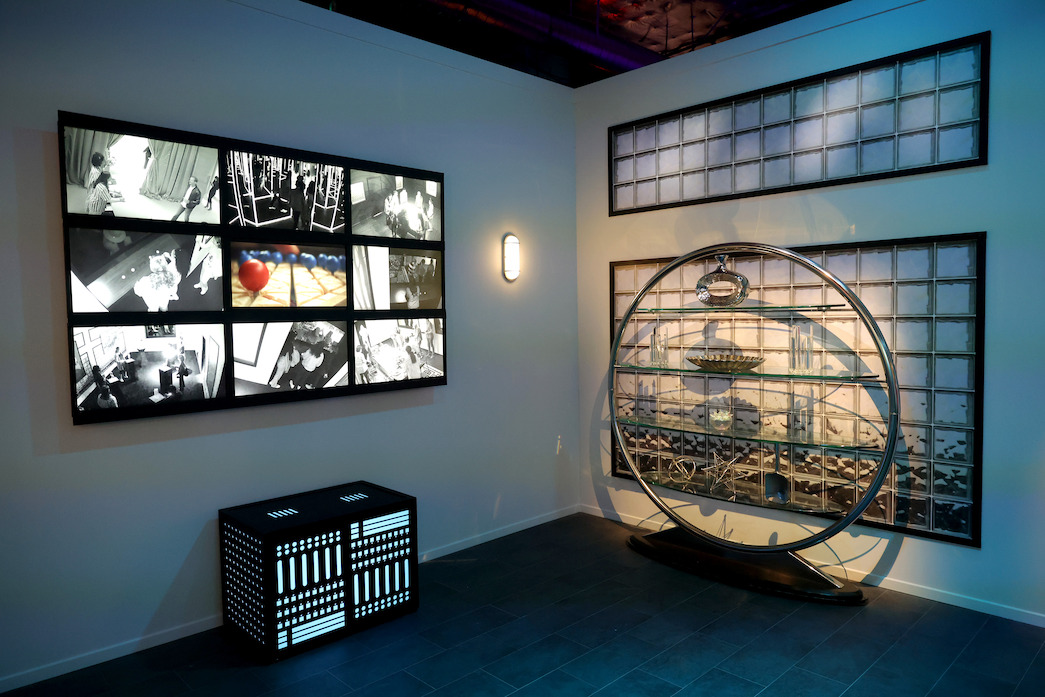 Inside Netflix Glass Onion Experience Event In Los Angeles - Netflix Tudum