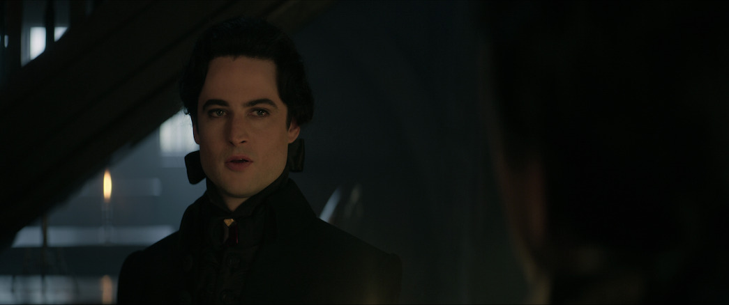 How Tom Sturridge Perfected His Dream Hair in “The Sandman” - Netflix Tudum