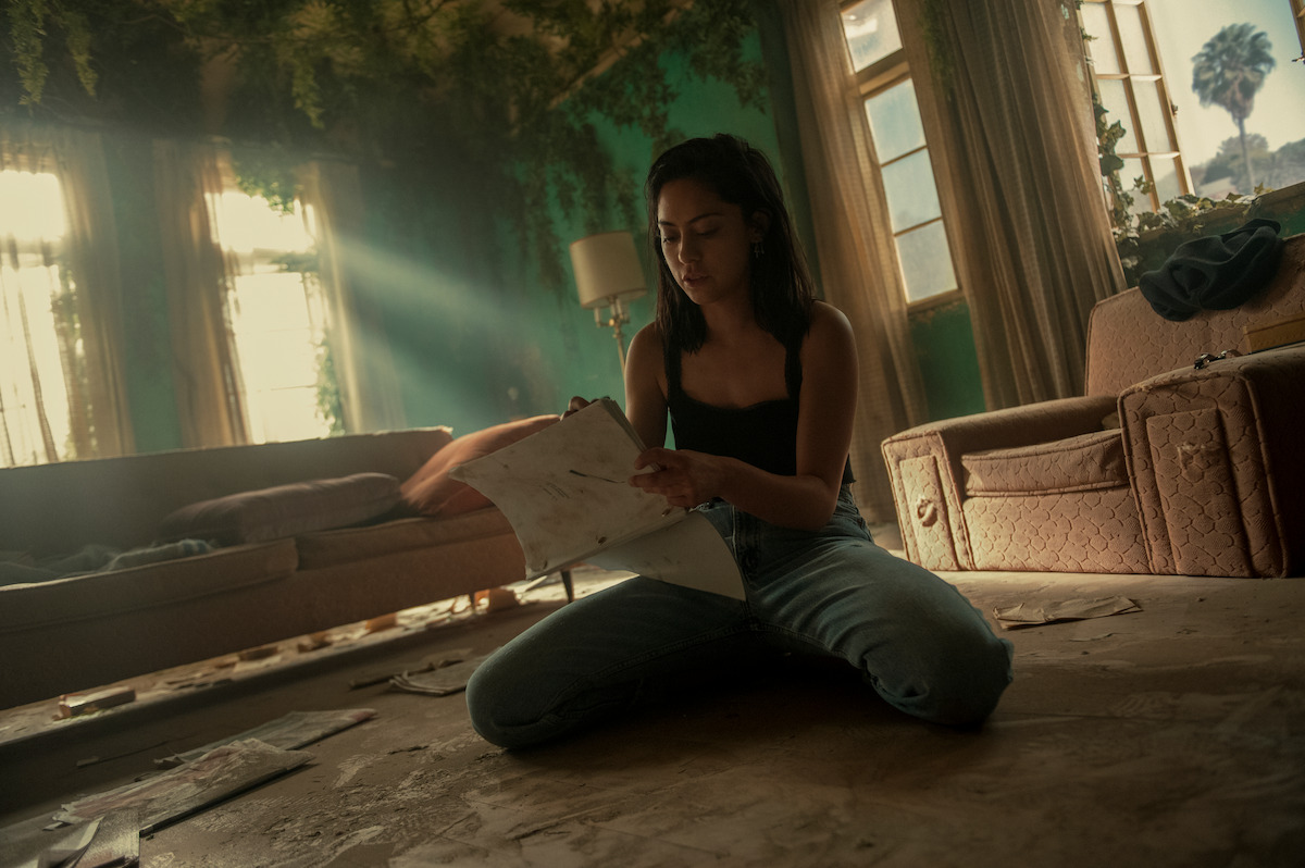 Best Mind-Bending Movies and Shows Guaranteed to Break Your Brain ...
