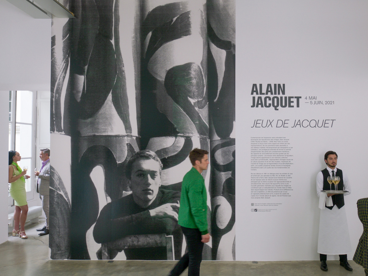 Prance Around Paris Like Emily With This Season 2 Location Guide - Netflix Tudum