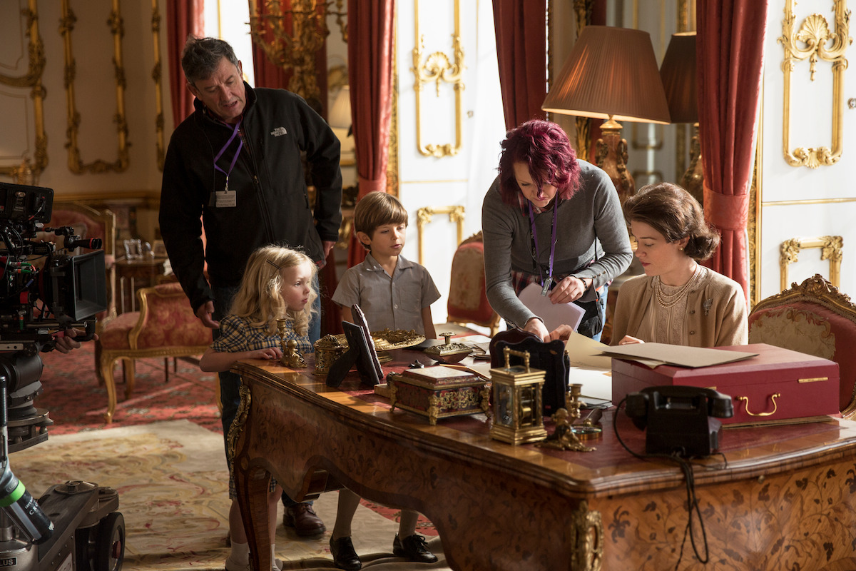 ‘The Crown’ Stars Behind the Scenes Photo Gallery - Netflix Tudum