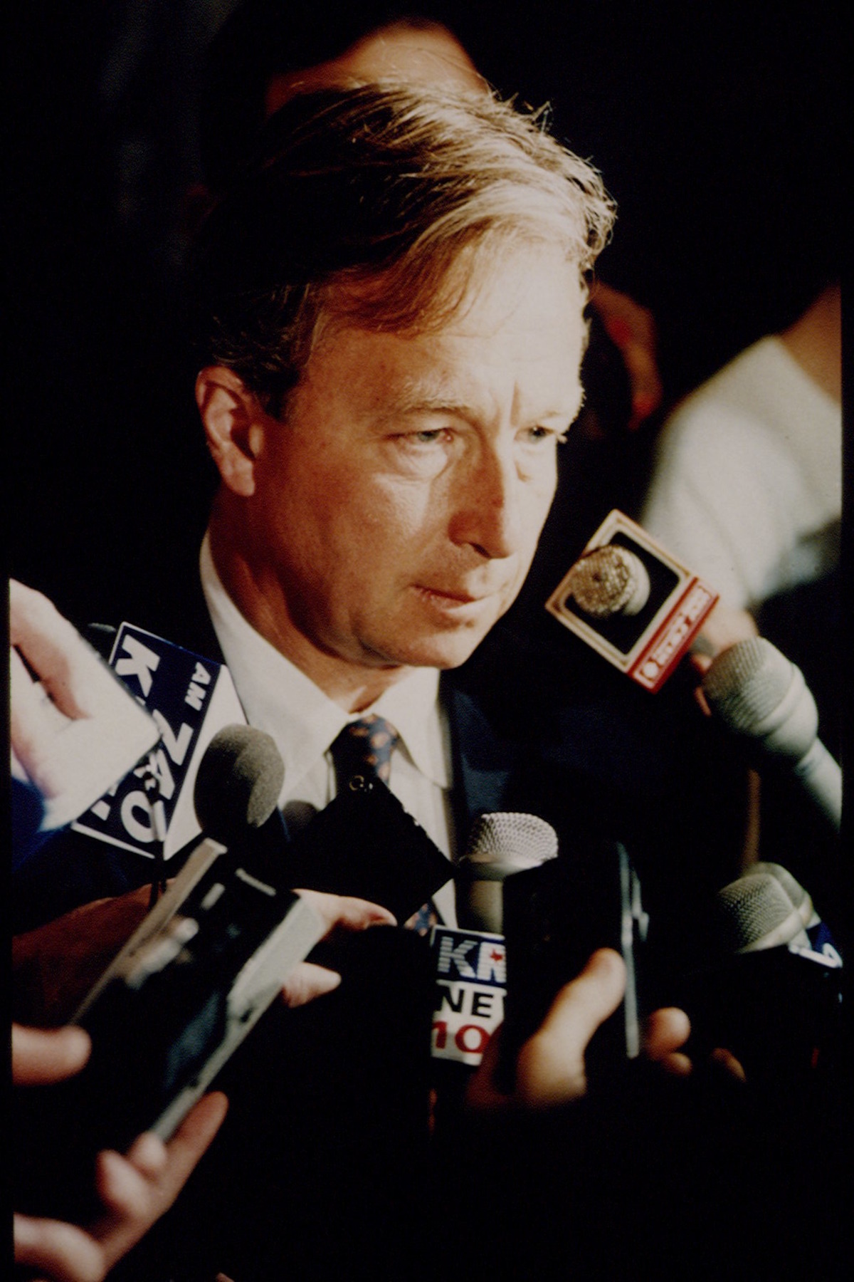 What Happened in Waco? A Timeline of David Koresh and the FBI Raid ...