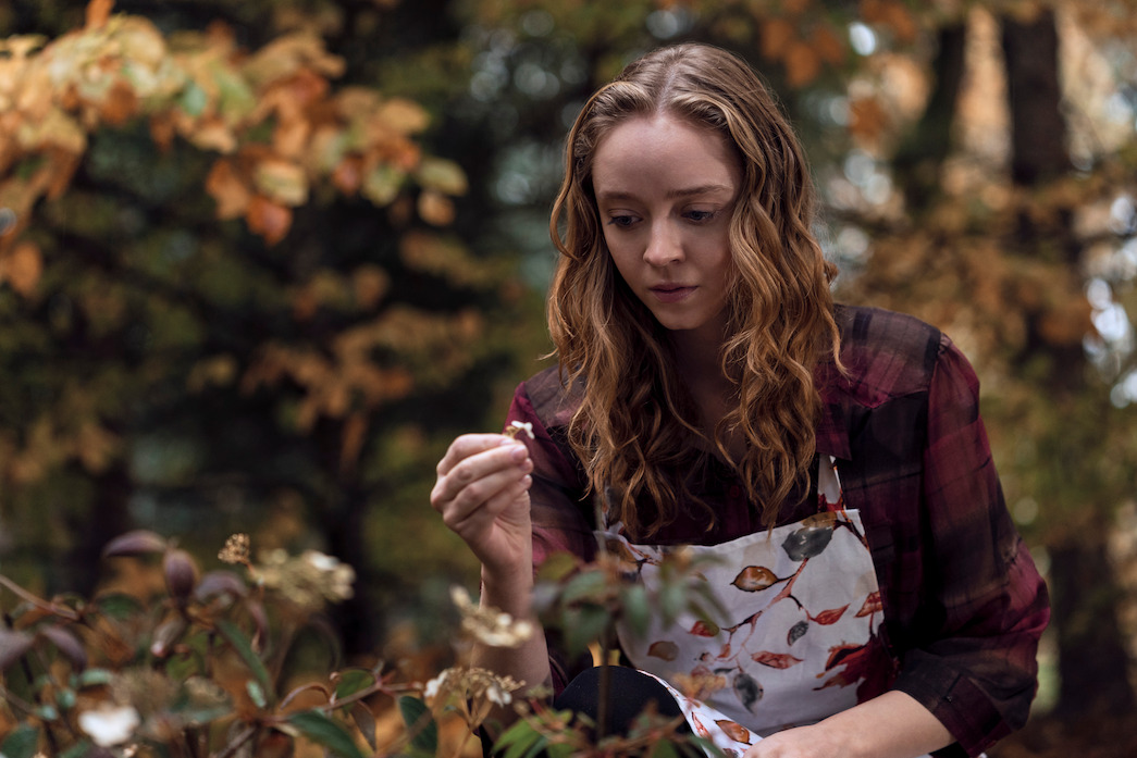Watch the ‘Devil in Ohio’ Netflix Trailer - Netflix Tudum