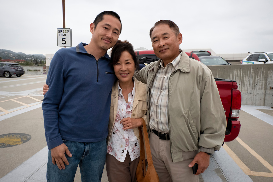 See Behind the Scene Photos of 'BEEF' - Netflix Tudum