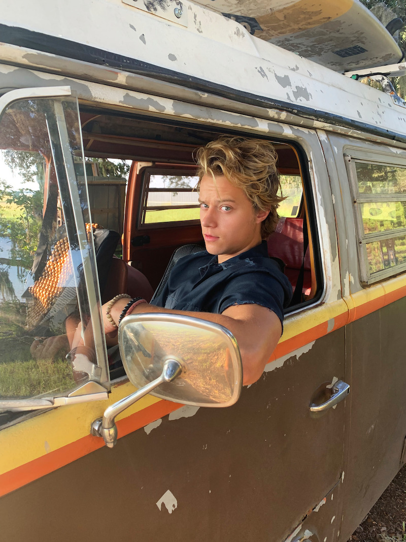 ‘Outer Banks’ Behind the Scenes Cast Photo Gallery - Netflix Tudum