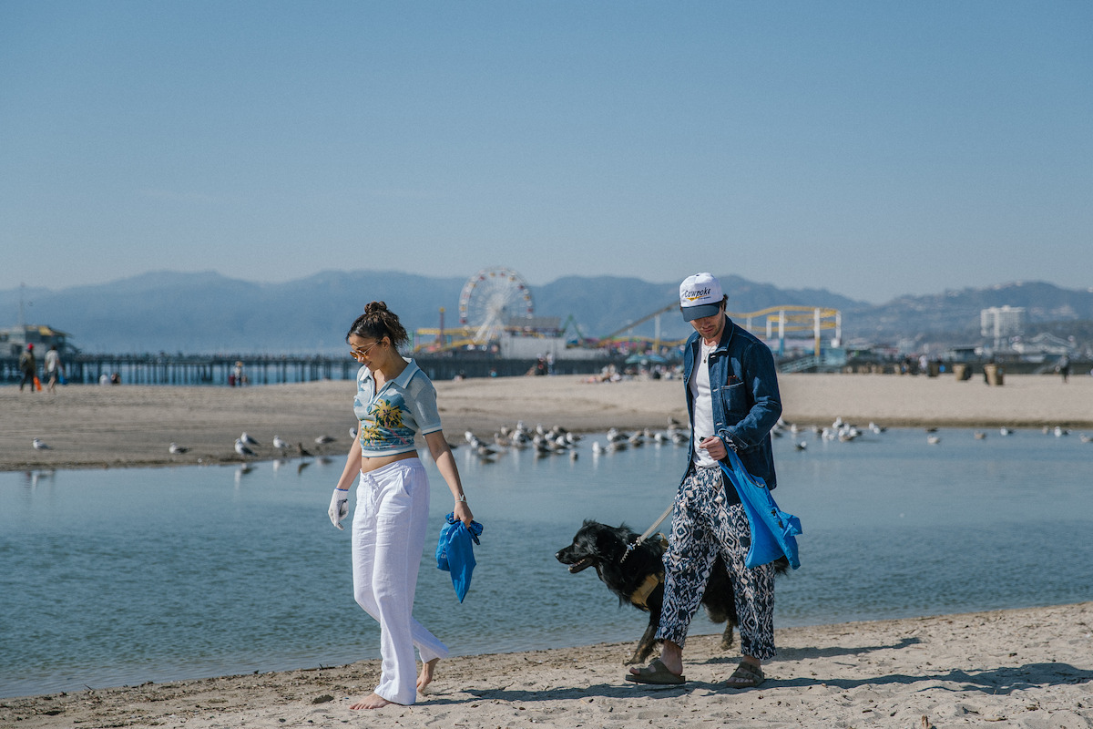 The Outer Banks Cast Cleaned Up Santa Monica’s Coastline After ...
