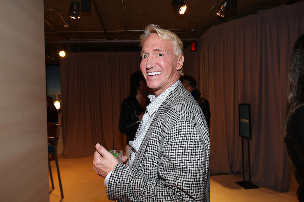 Inside Netflix Glass Onion Experience Event In Los Angeles - Netflix Tudum
