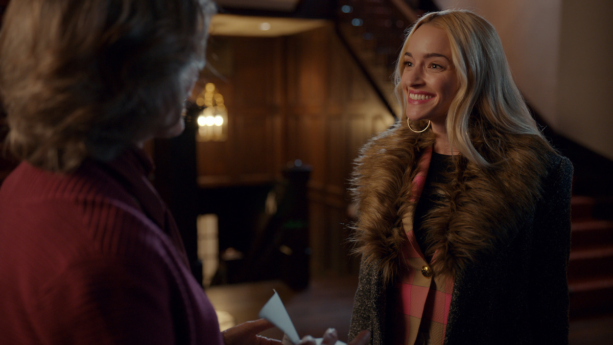 See all of Georgia’s Coats and blazers on ‘Ginny & Georgia’ - Netflix Tudum
