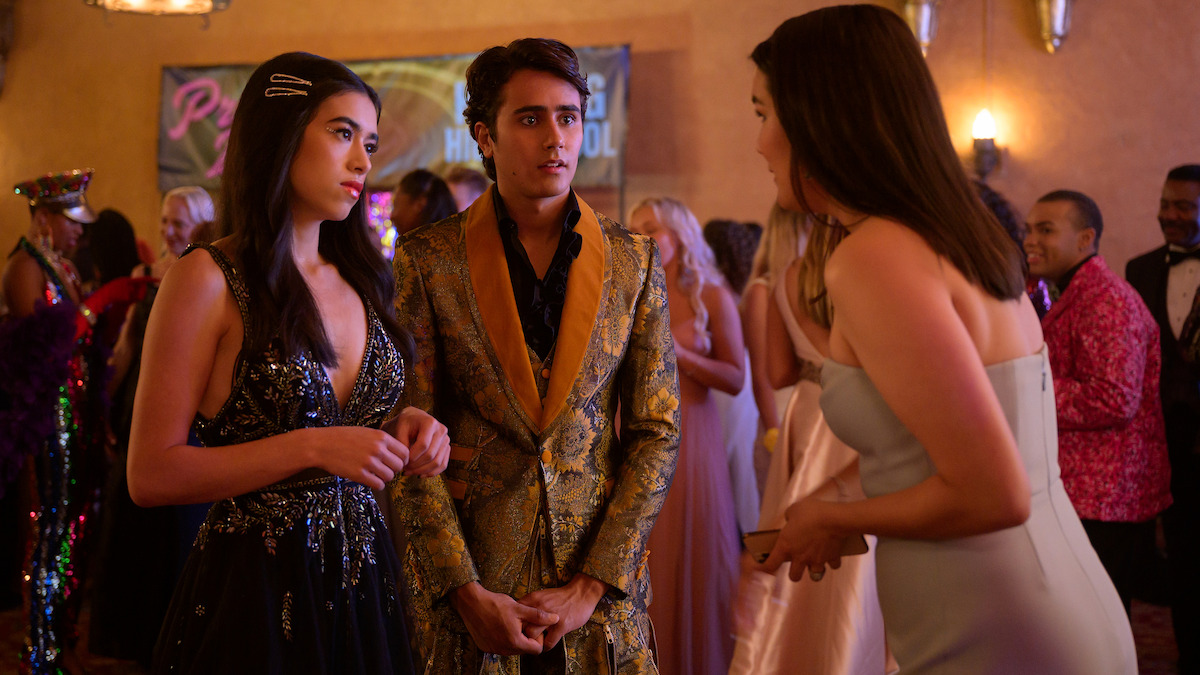 Roll Call: Meet the Cast of the New Netflix Comedy ‘Senior Year ...