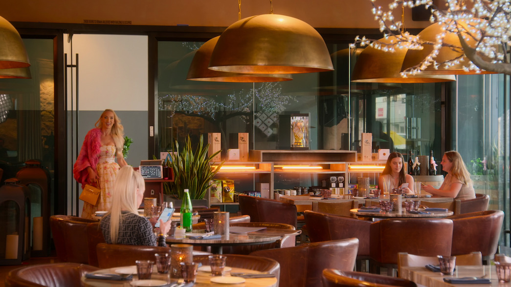 Los Angeles Stores and Restaurants Featured in Selling Sunset Season 5 ...