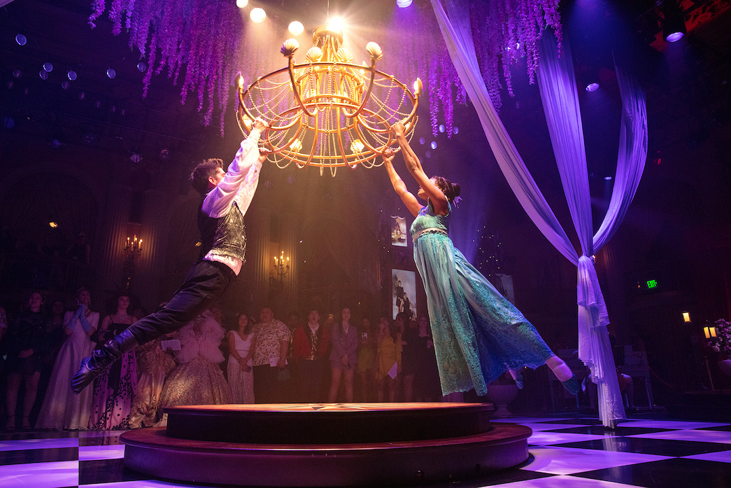 What’s the ‘Bridgerton’ Ball Like? Inside the Regency Fantasy - Netflix ...