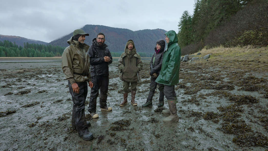 Outlast Jill and Amber of Alpha Camp Interview - Netflix Tudum