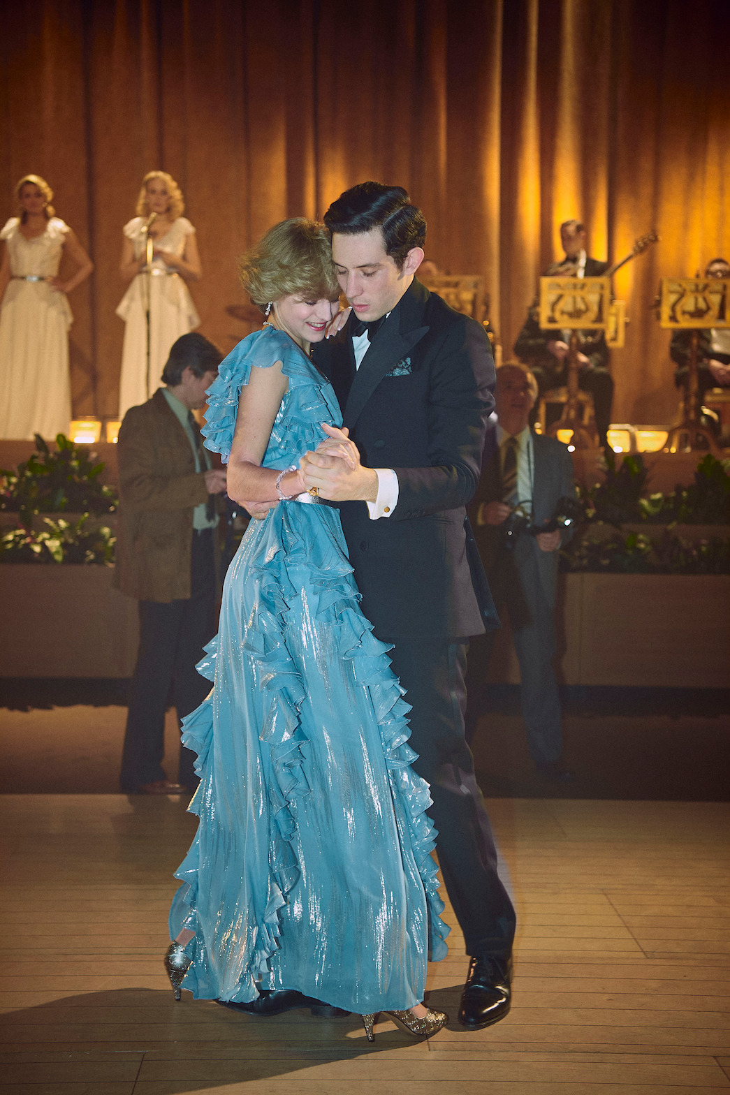 ‘the Crown Recreates Princess Diana Revenge Dress Netflix Tudum
