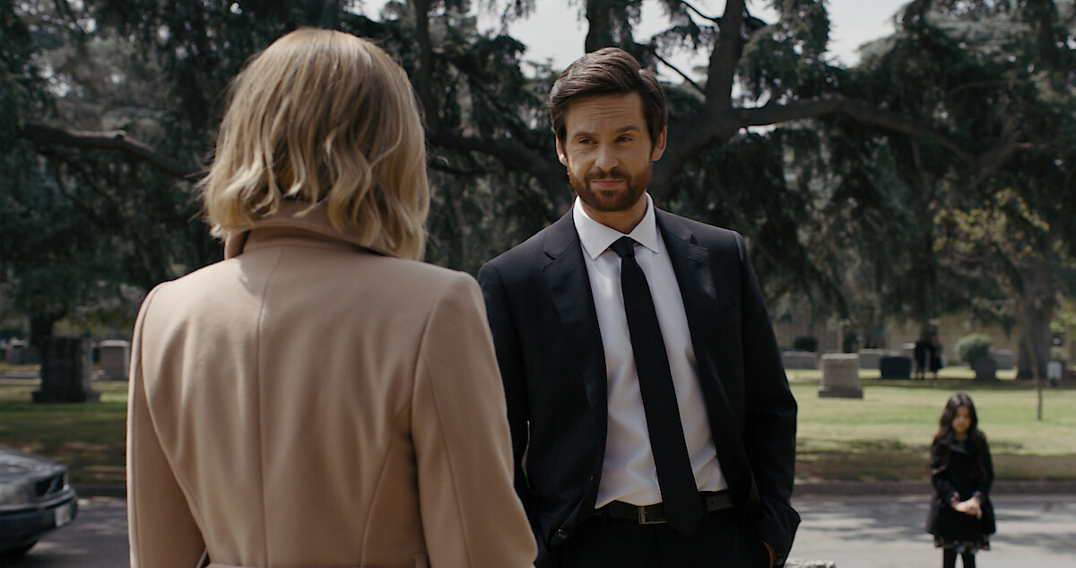 Anna, Neil, Emma, Kristen Bell, Tom Riley, Samsara Leela Yett - Netflix ...