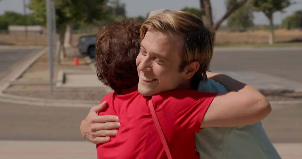 ‘Life After Death with Tyler Henry’ Trailer: WATCH - Netflix Tudum