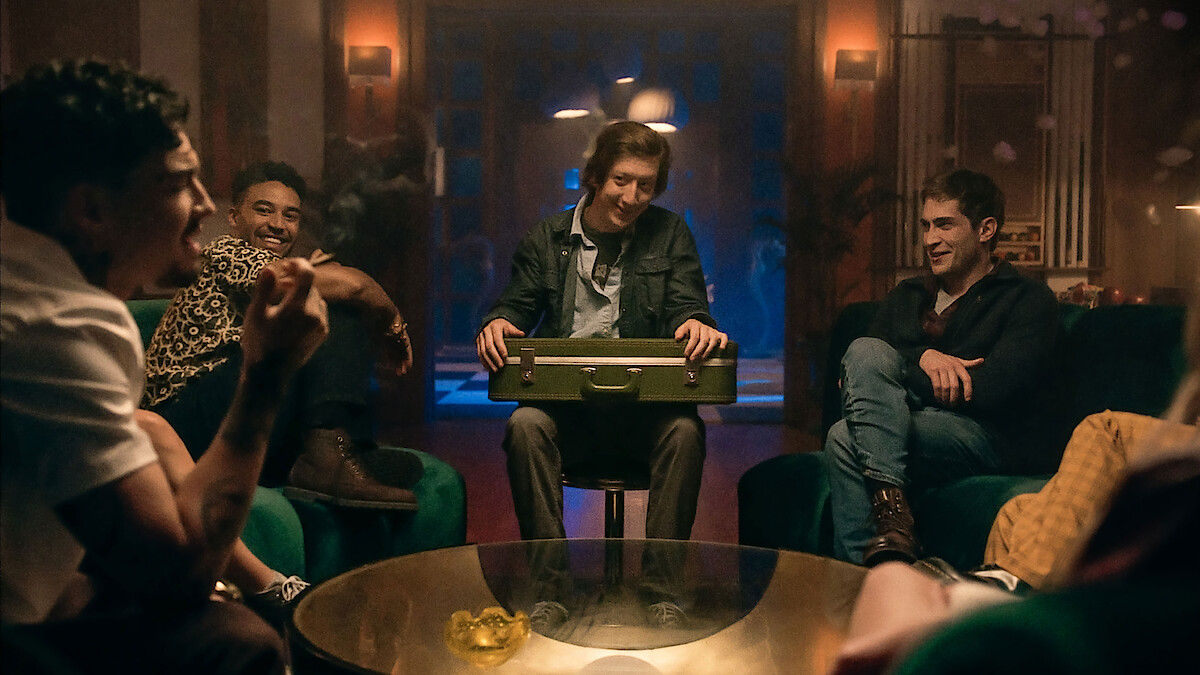 It's What's Inside Ending Explained: Who Lives, Who Dies, Who's in ...