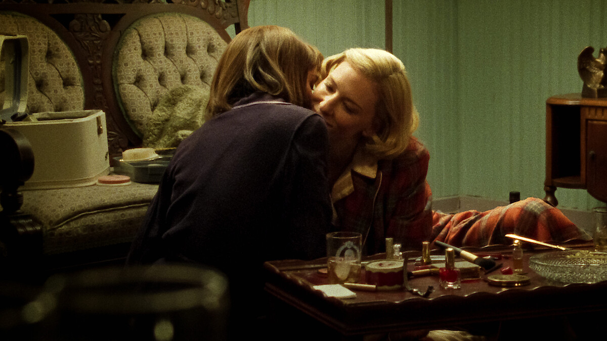 5 Best Classic Christmas Movies To Make Your Holiday Streaming Bright