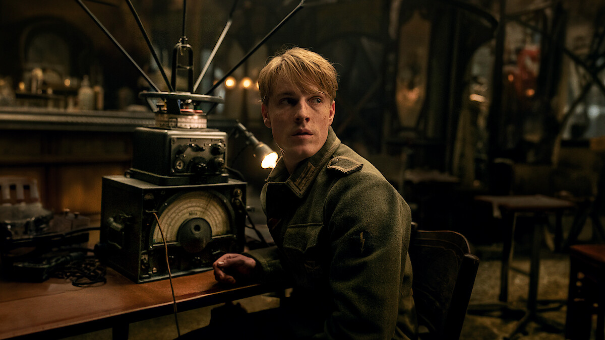 14 Best TV Shows Based on Books for Your Streaming (and Reading ...