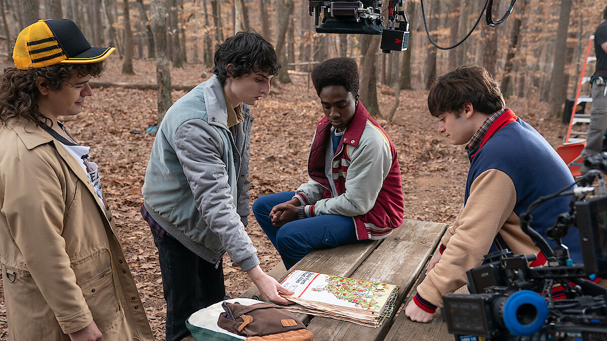 "Chapter One: The Crawl" Behind the Episode 'Stranger Things 5 ...