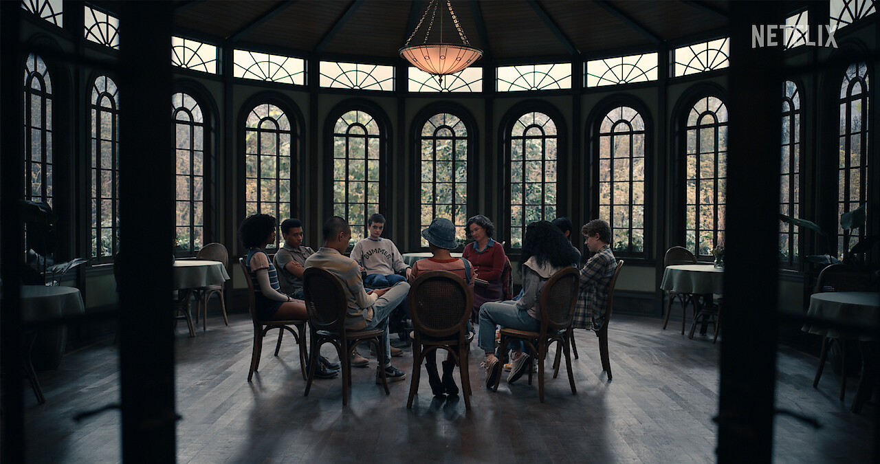 'The Midnight Club': The True Story Behind Christopher Pike’s Book ...