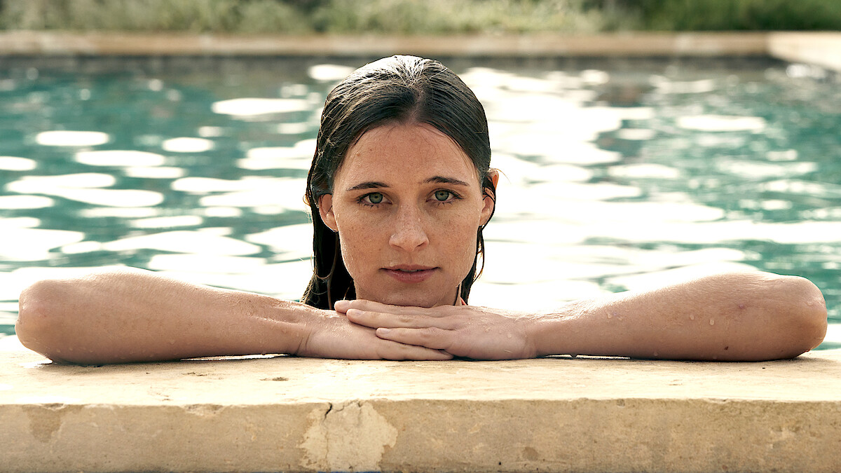 Fall for Me Trailer - Netflix Tudum