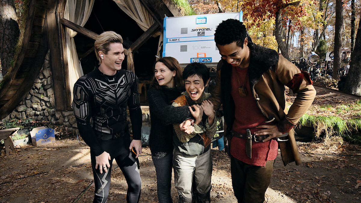 Uglies Movie: Cast, Ending, Trailer of Joey King Book Adaptation - Netflix Tudum