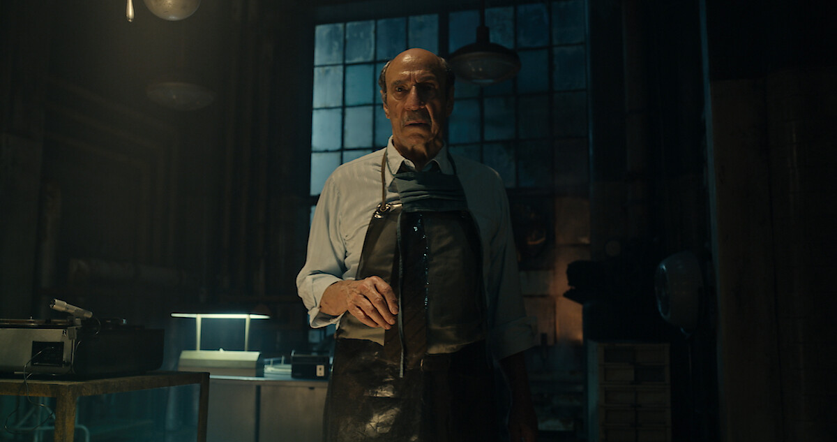 Guillermo del Toro's Cabinet of Curiosities: The Autopsy Featurette ...