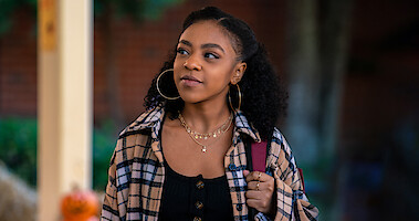 ‘The Curse of Bridge Hollow’: Everything You Need to Know - Netflix Tudum